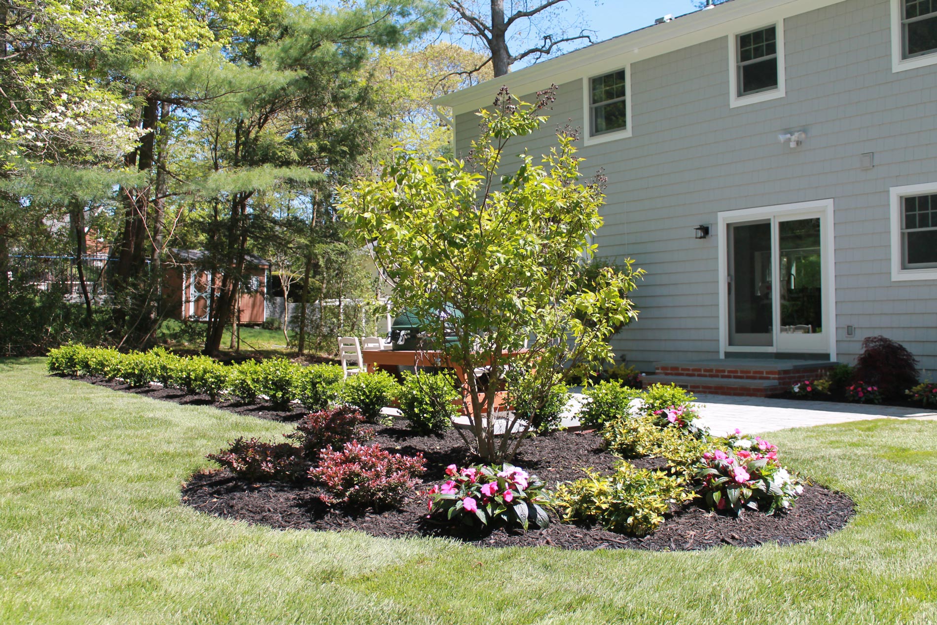 Backyard Projects - JR CUSTOM LANDSCAPING INC.